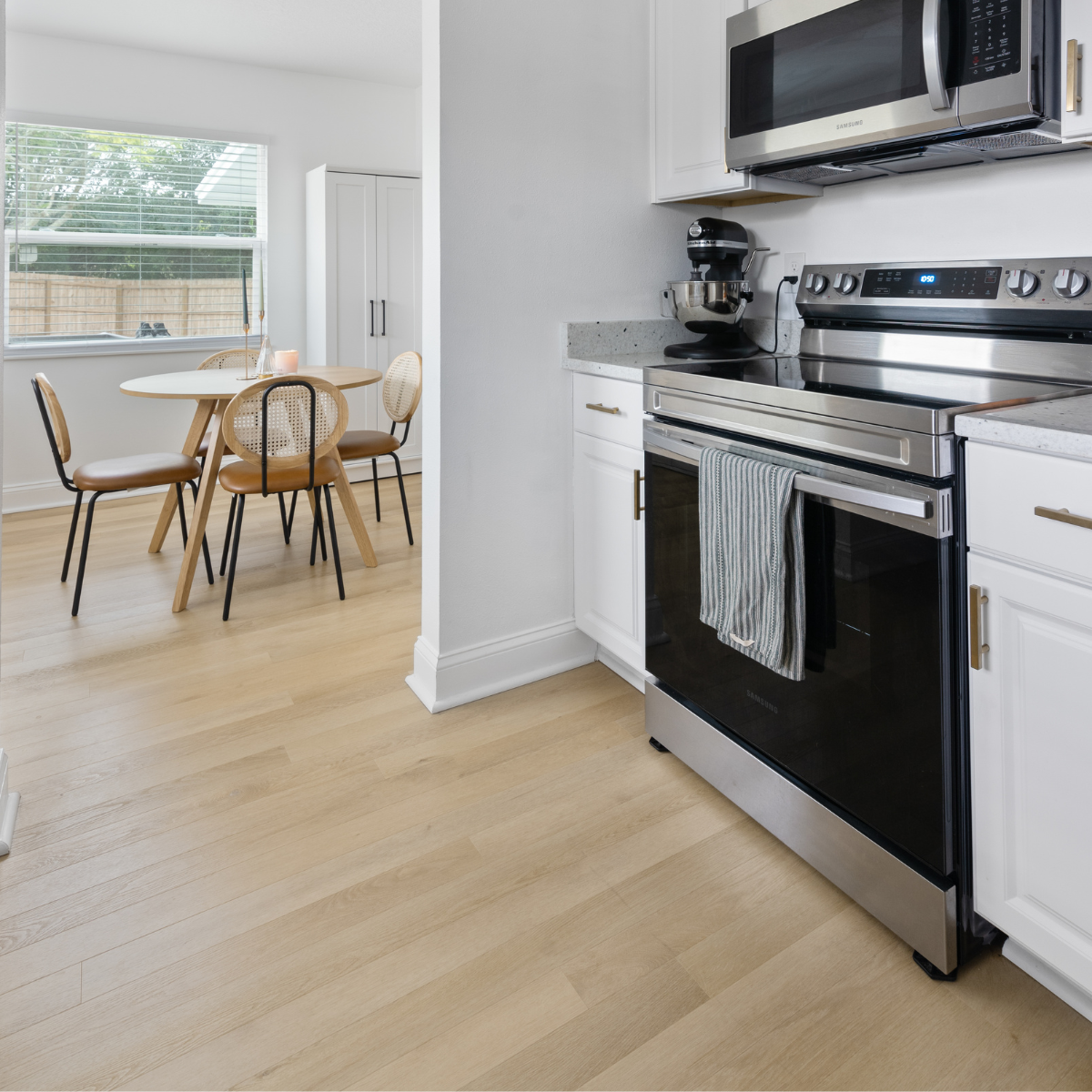 Natural Oak Luxury Vinyl Plank Flooring | Soho | Flooret - Flooret