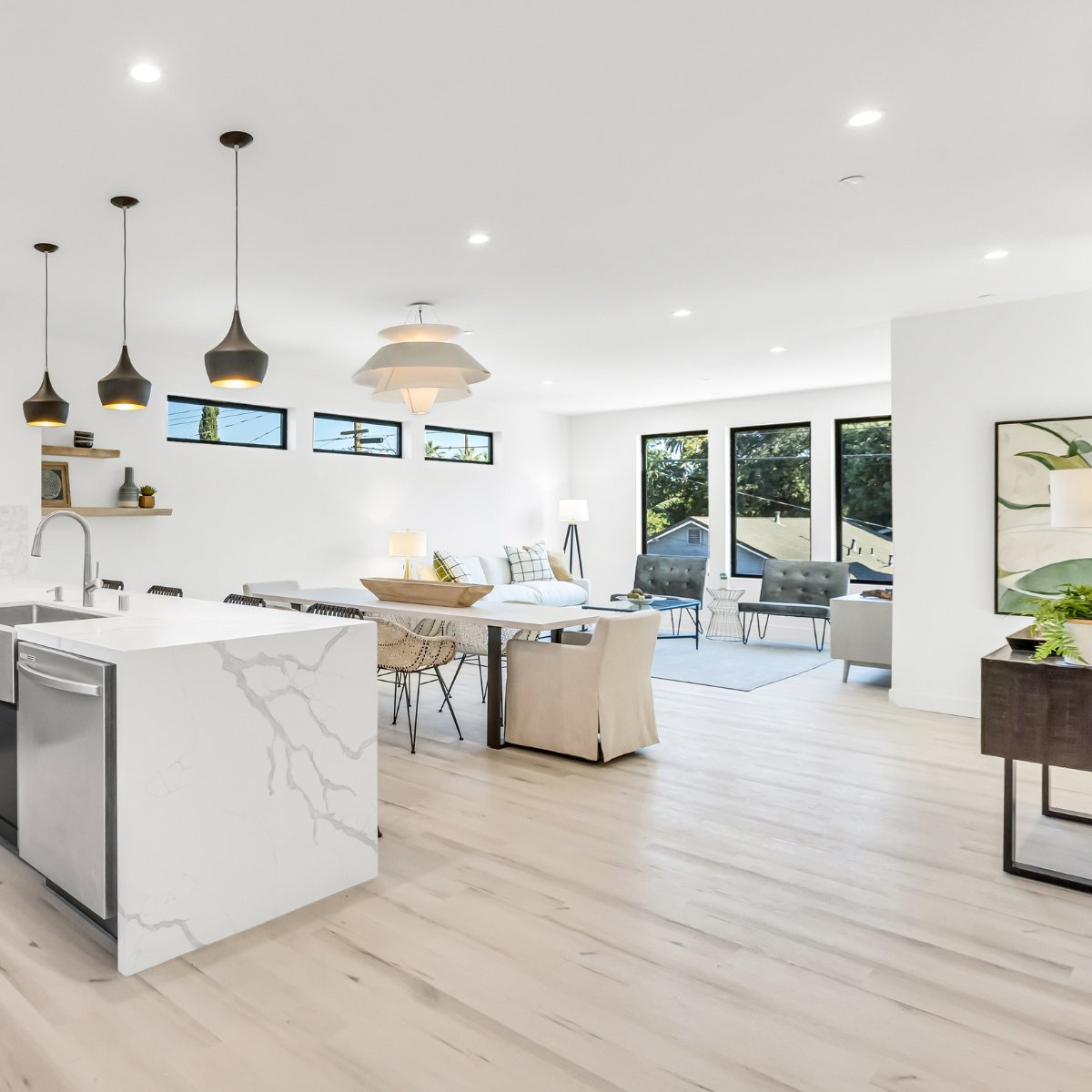 Tranquil Maple Luxury Vinyl Plank Flooring | Yuzen | Flooret - Flooret