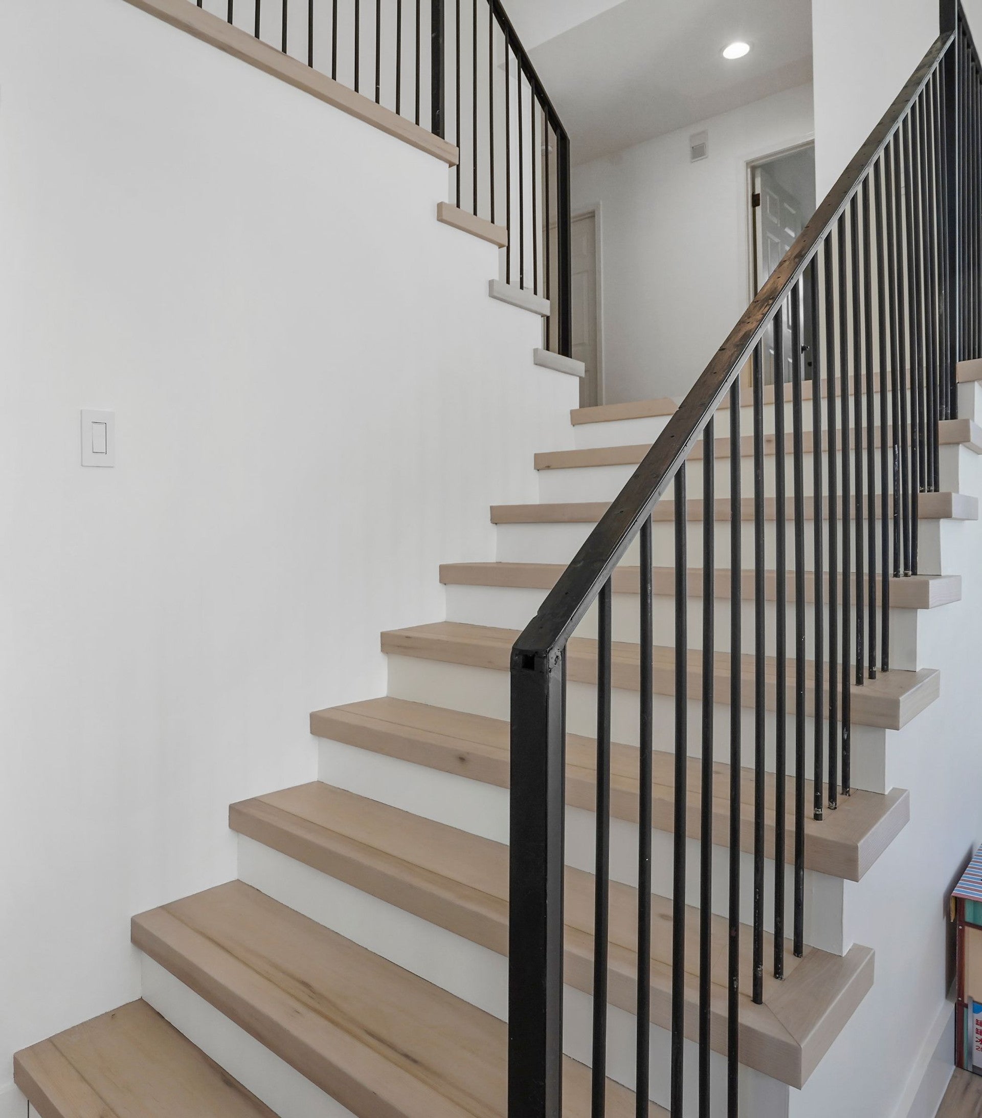 Molded Square Nosing Stair Piece | Modin Signature and Craftsman ...