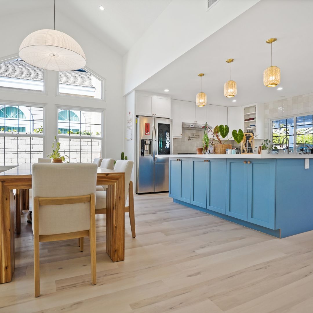 Tranquil Maple Luxury Vinyl Plank Flooring | Yuzen | Flooret - Flooret