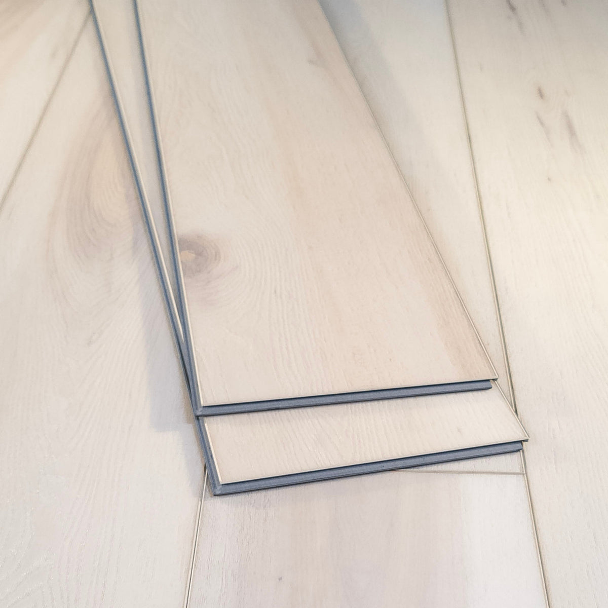 Tranquil Maple Luxury Vinyl Plank Flooring | Yuzen | Flooret - Flooret